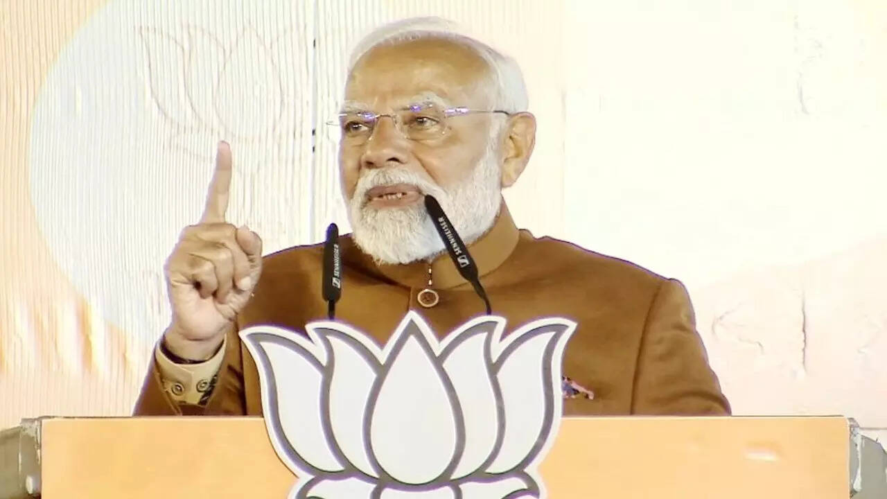 'Aadambar, Arajakta, Ahankar Aur Delhi Par Aayi AAP-da Ki Haar Hui': PM Modi In His Victory ...