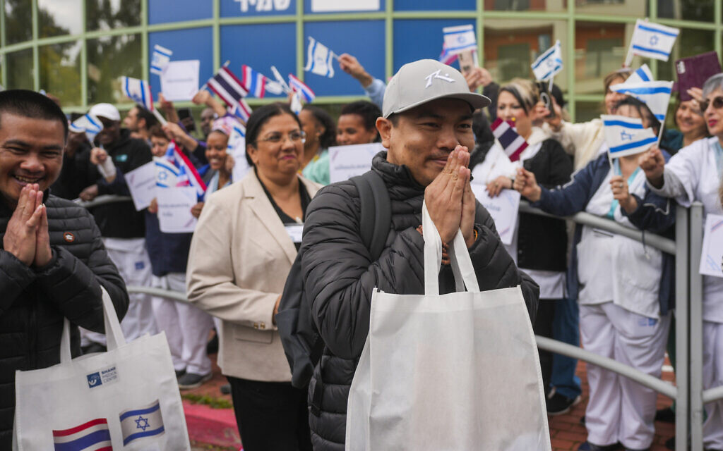 5 Thai hostages released from hospital, 10 days after they were freed ...