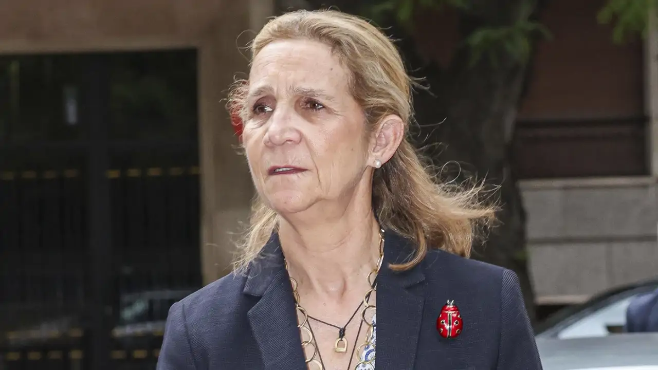 Descubrimos el paradero de la infanta Elena tras dar plantón a su padre ...