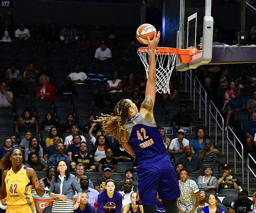 WNBA Dunk Legends: Meet the Exclusive Club of Only 8 Members Led by ...