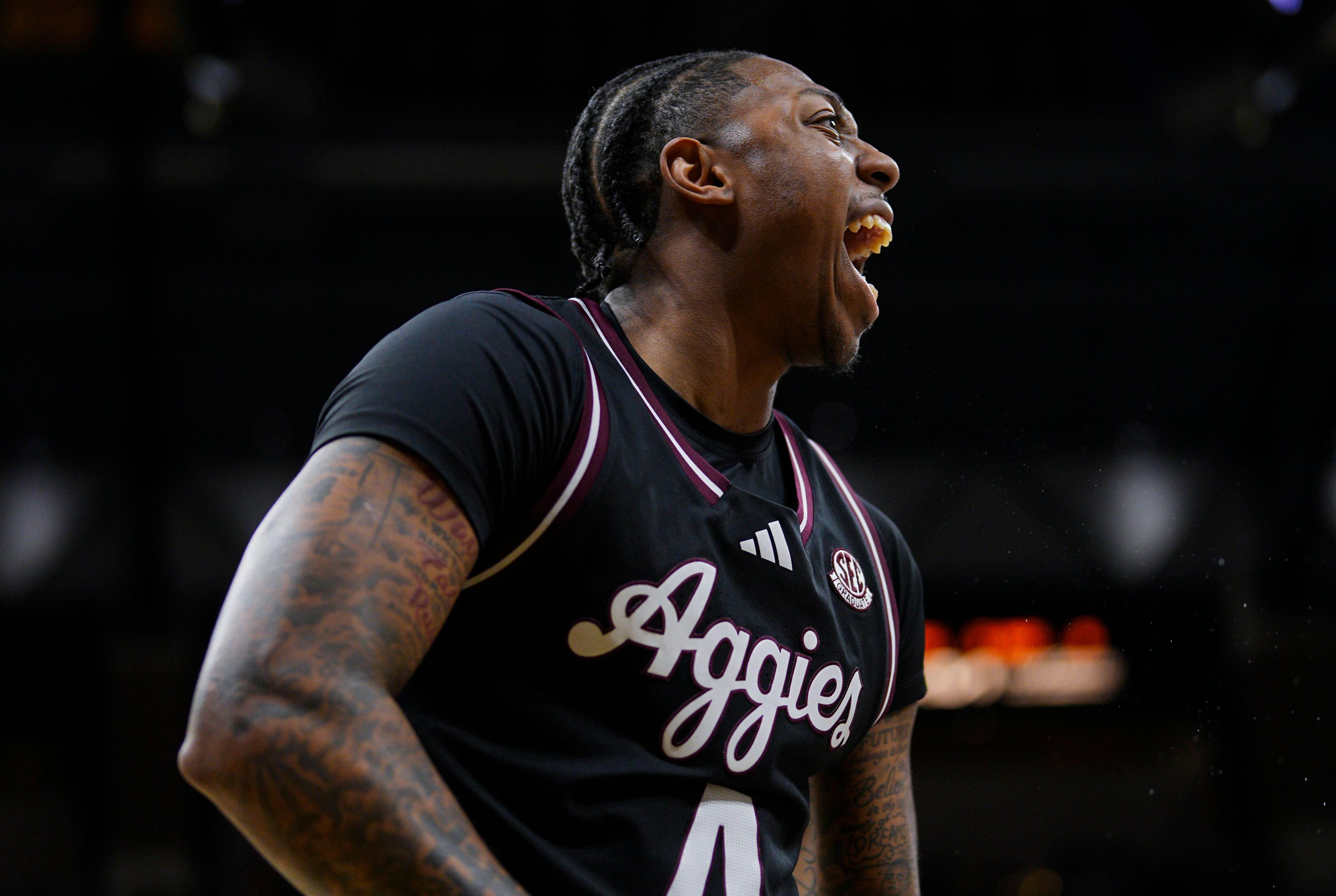 Texas A&M vs Missouri basketball: Wade Taylor IV nails late 3-pointer ...