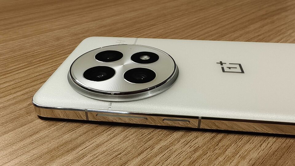 OnePlus could remove alert slider, introduce iPhone 16 like action ...