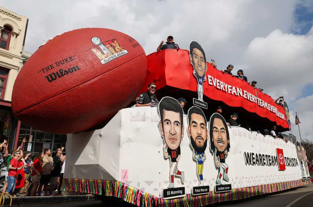 Star-studded New Orleans Super Bowl Host Committee Parade dazzles the world