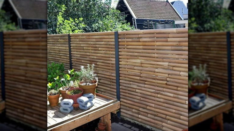 24 Beautiful Horizontal Fence Ideas To Add Privacy And Style To Your Yard