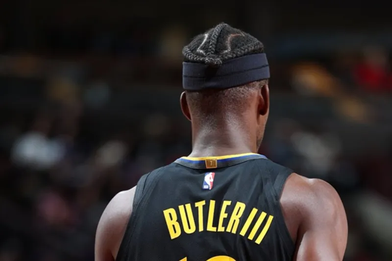 Na estreia de Jimmy Butler, Warriors vence Bulls