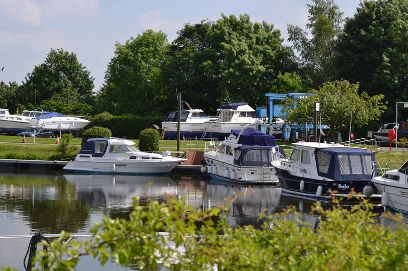 Nottinghamshire marina could become holiday park with floating lodges ...