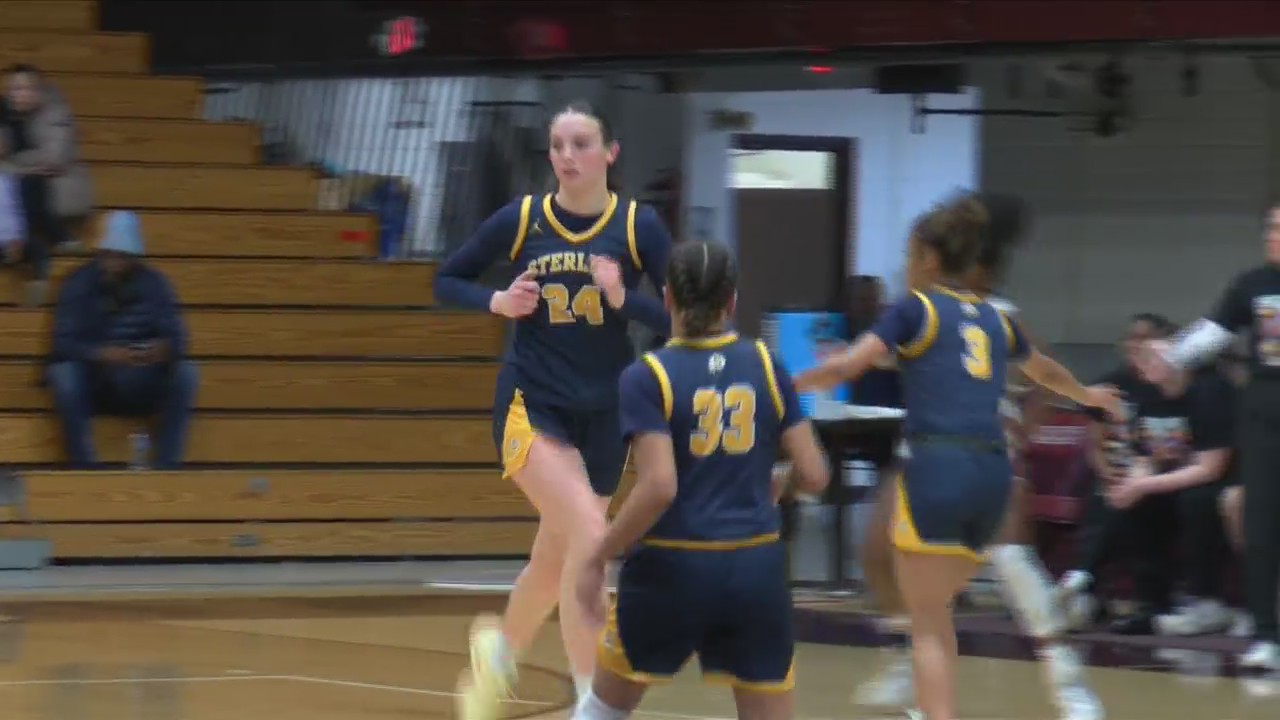 Sterling girls win Western Big Six after 64-40 win over Moline