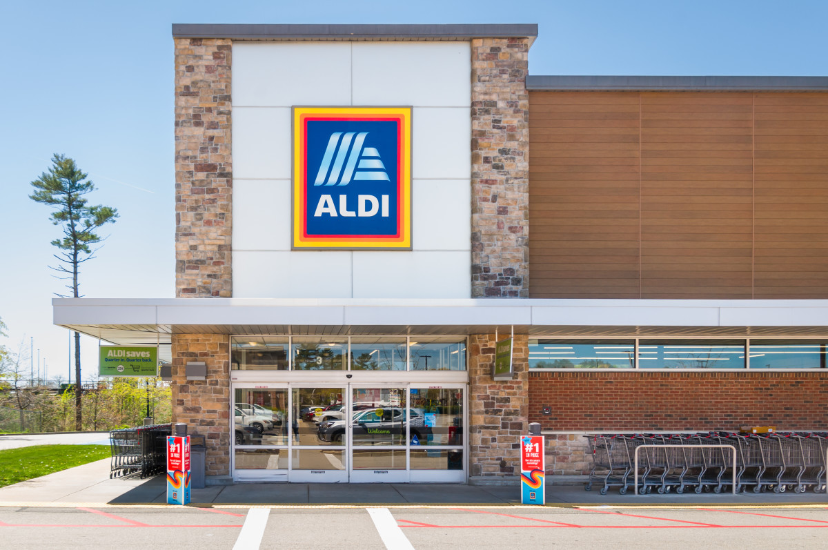 Aldi Just Brought Back Their Iconic Toy Shopping Cart for Only $15 and ...
