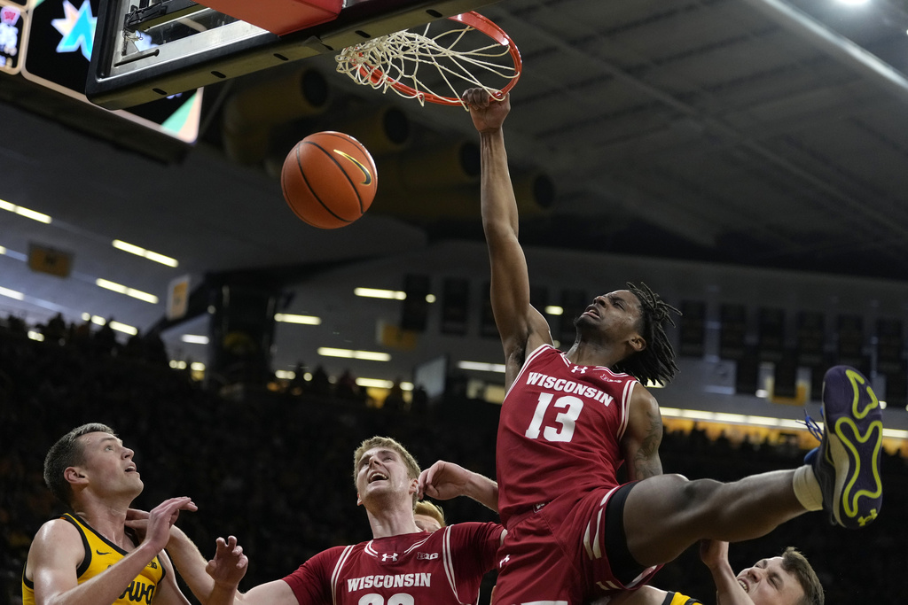 No. 21 Wisconsin runs winning streak to 3 games with a 74-63 victory ...