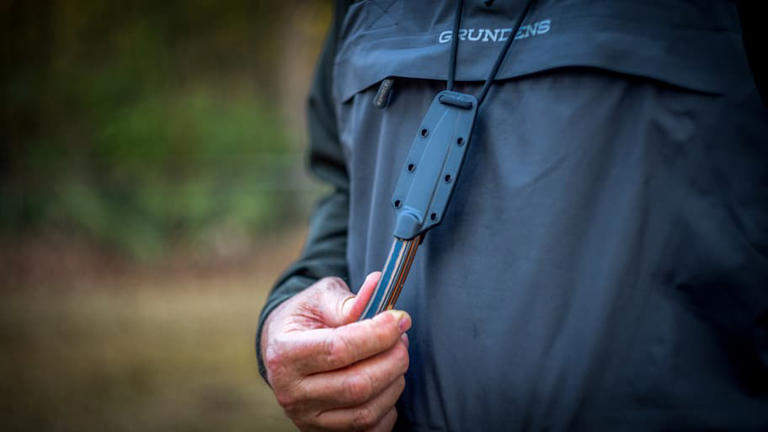 The Best EDC Small Knife for Fly Fishing? A Look at the CRKT Biwa.