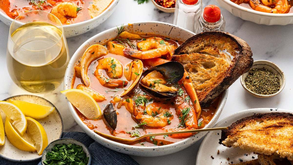 These 30 Suppers Are the Kind That Get Talked About at the Hair Salon