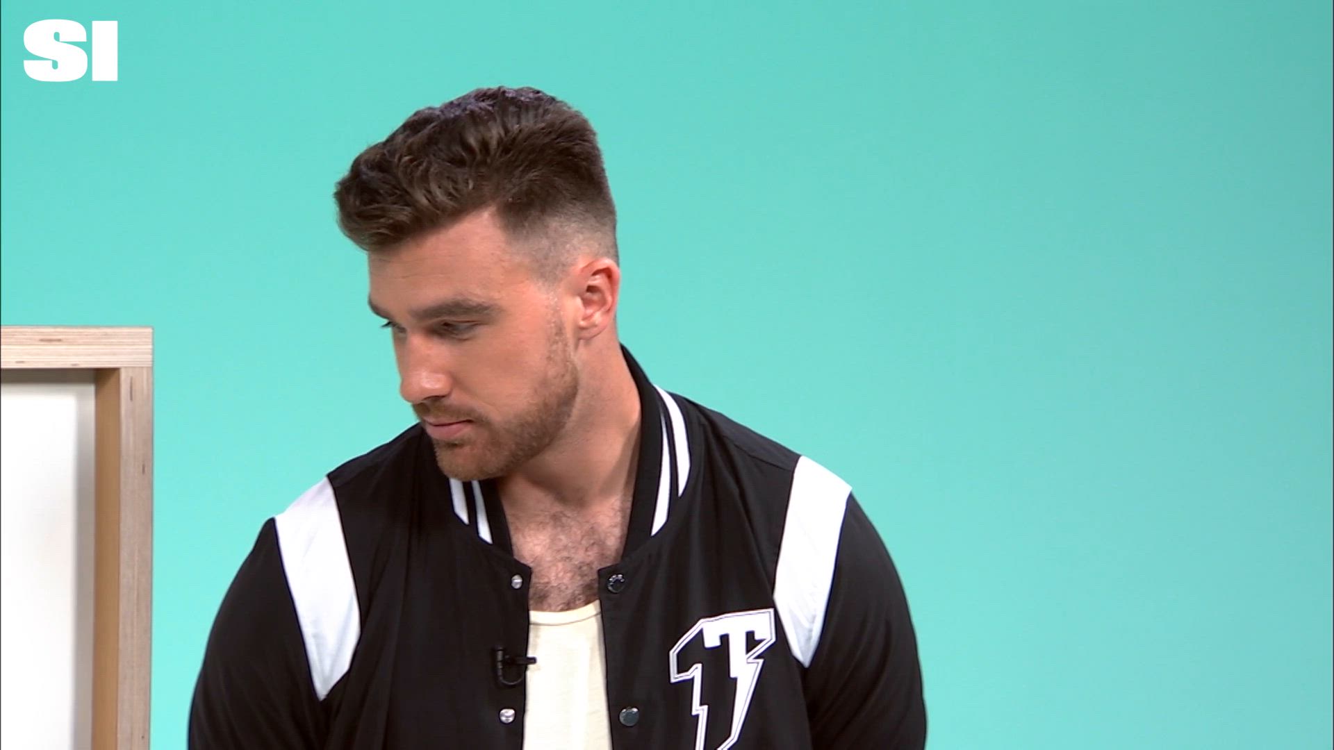 Travis Kelce Throwback (2016) - Plays MASH