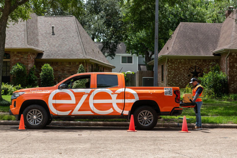 Ezee Fiber to build fiber network in Washington with $400M investment