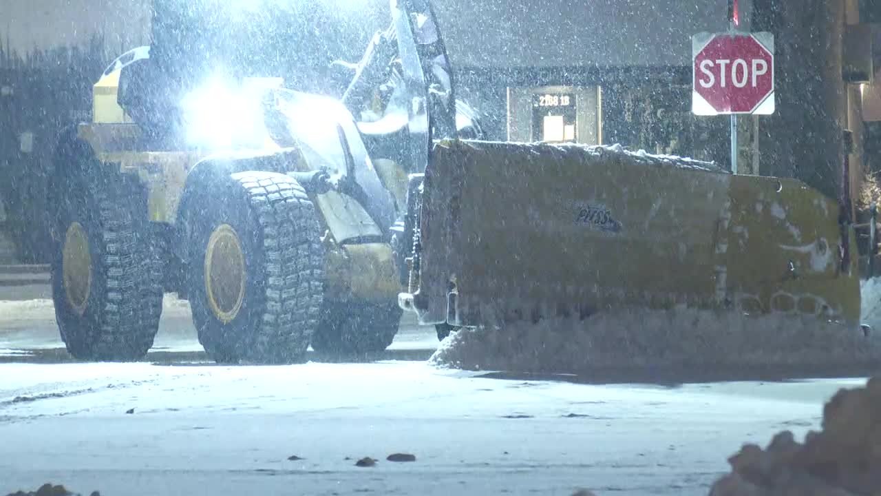 Snow emergencies declared in Minneapolis, St. Paul Saturday