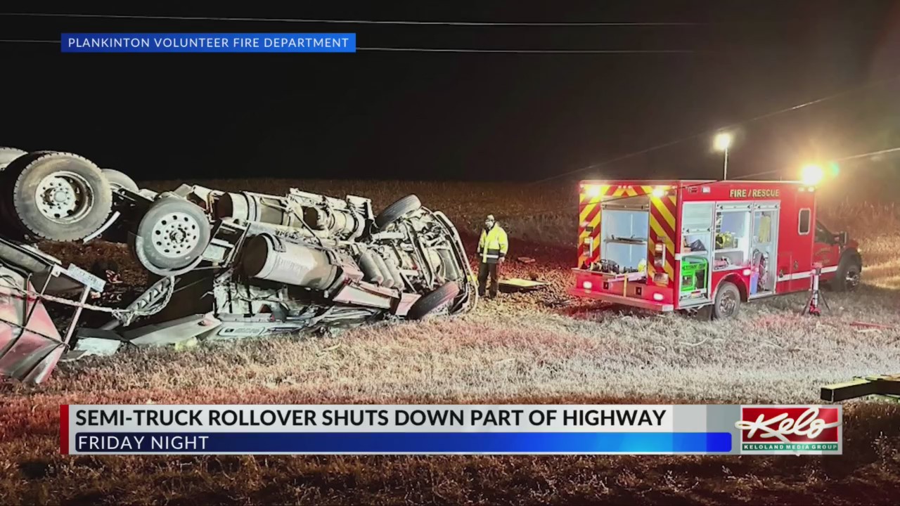 Semi-truck rollover shuts down part of Highway 281