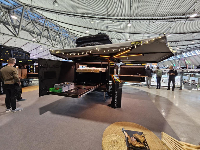 Caravane ou remorque habitable ? Freeda XL BlackCamp, dans la tendance ...