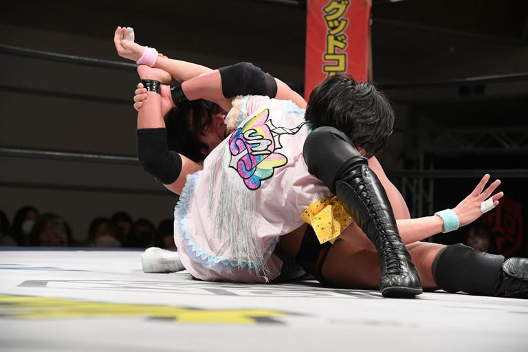 【DDT】若手リーグ戦「DGC」で崖っぷちの高鹿佑也が初勝利を挙げ、優勝決定戦進出に望みつなぐ！「俺が勝ってブロック代表、DGC必ずてっぺん ...