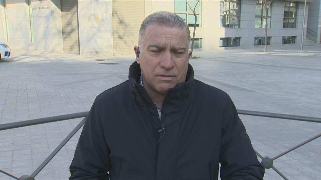 "Não se deverá opor à extradição para Portugal": Mark Roscaleer é ...