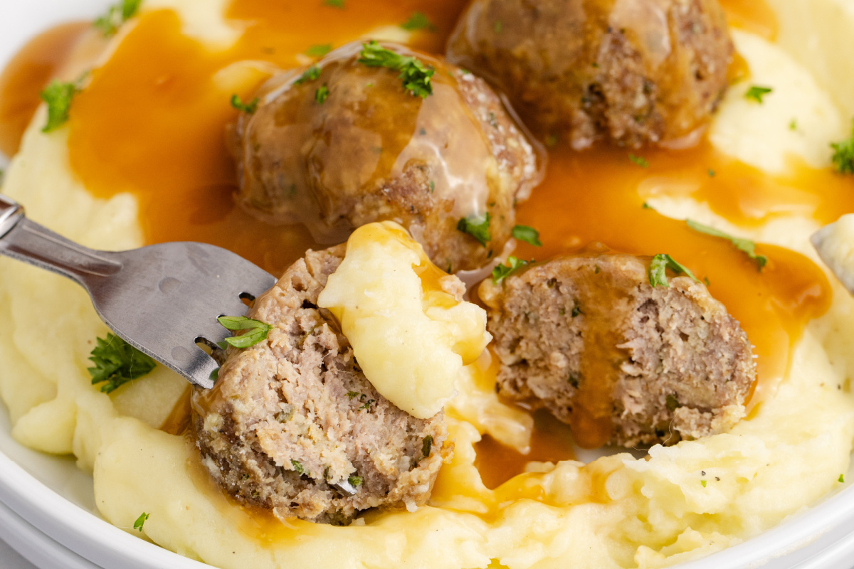 26 meatball recipes for snacking and meals