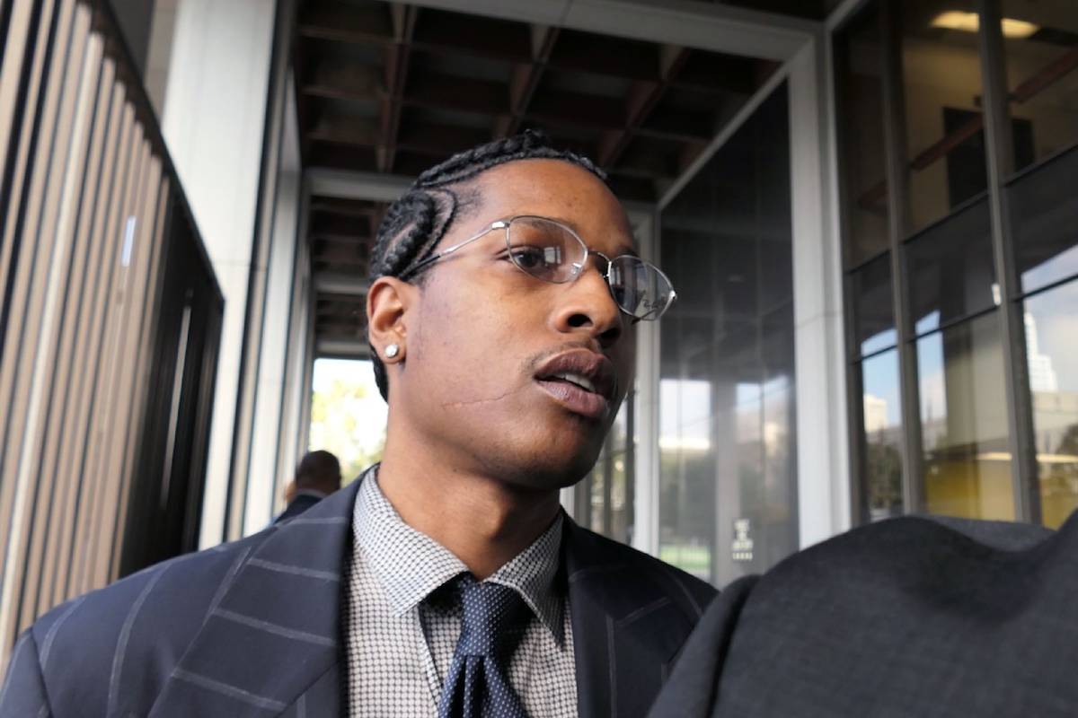 O que significam as letras AWGE na cama de A$AP Rocky? “Não digas ...