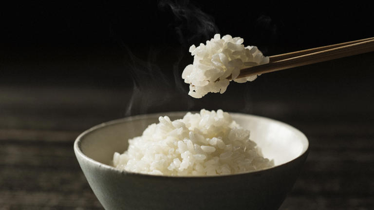 How To Store And Reheat Leftover Rice