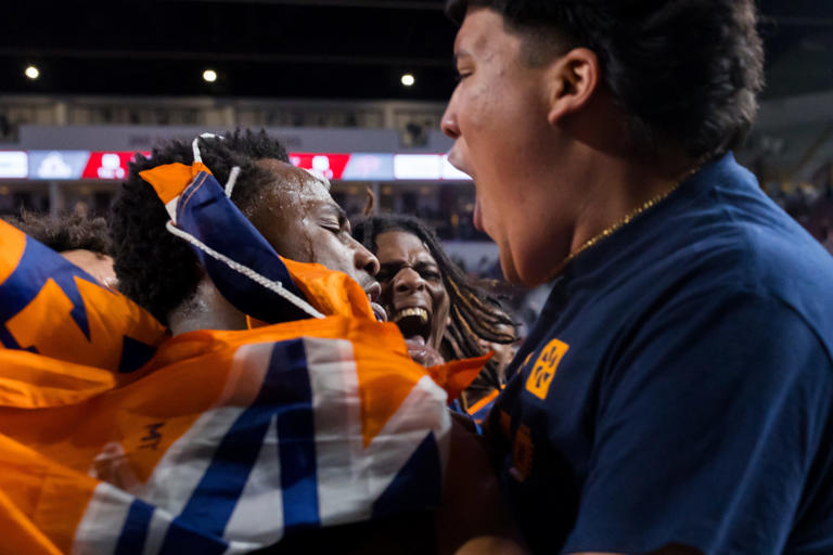 UTEP men's basketball holds off New Mexico State in Battle of I-10 thriller