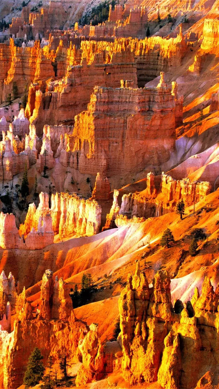 10 world’s most alien-like landscapes on Earth