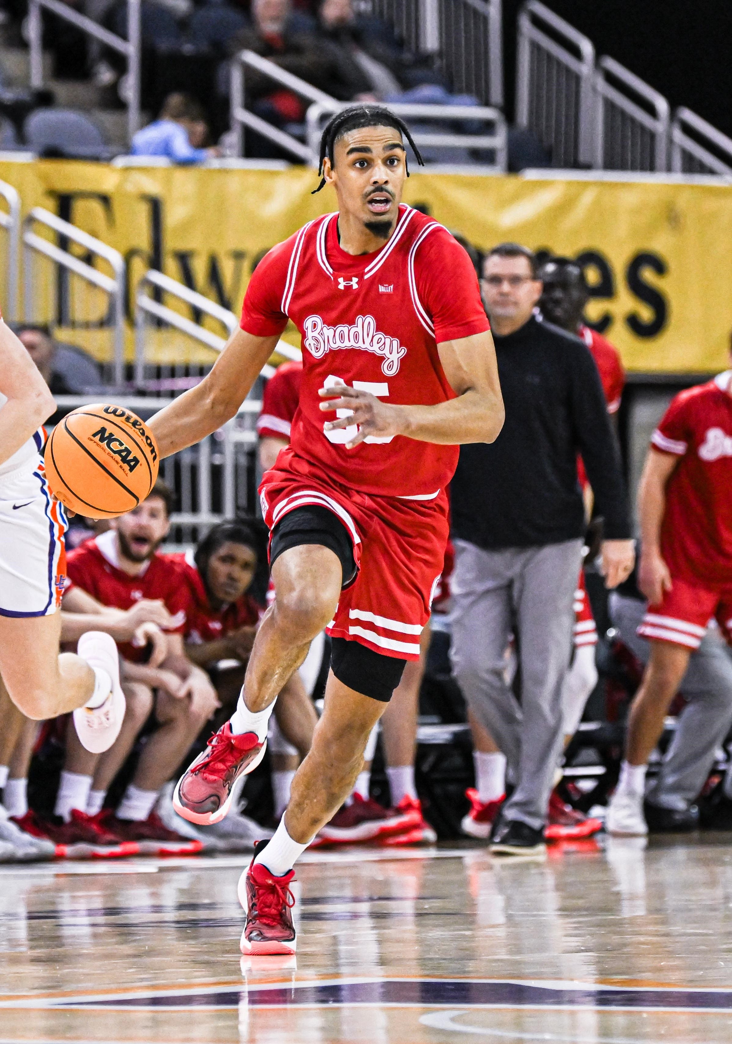 Bradley basketball vs Evansville score today: Braves hold off Aces, 80-74