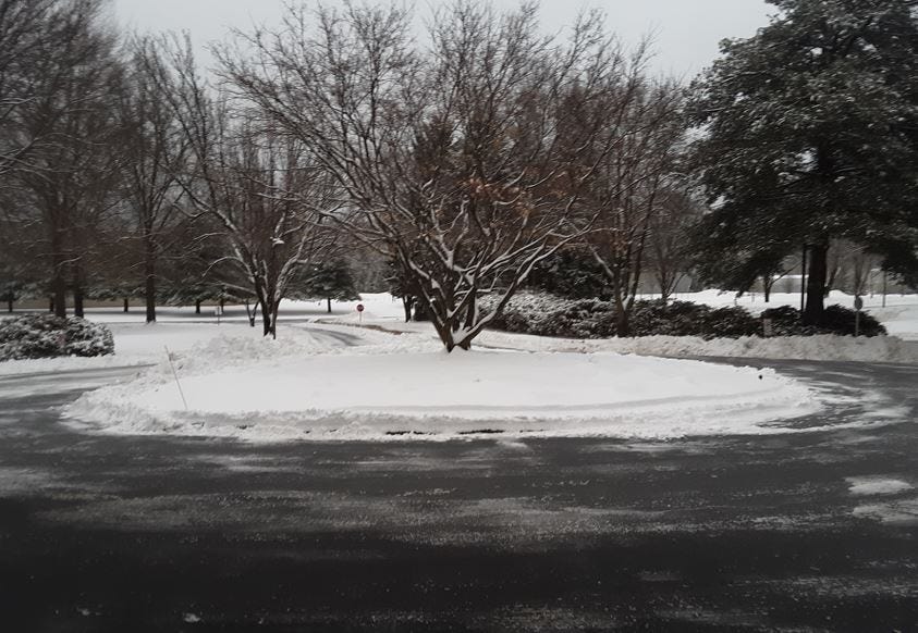 Quick moving storm drops snow across Connecticut