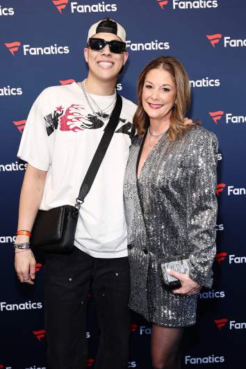 Patrick Mahomes’ Parents & Siblings: About His Mom & Dad