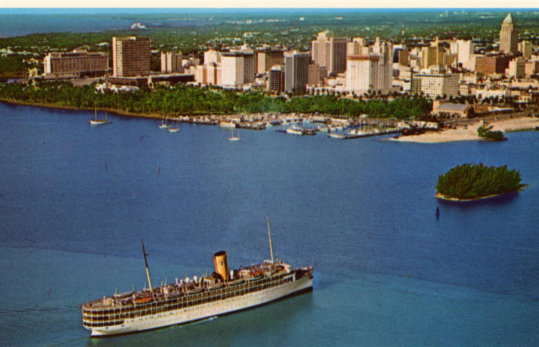 Tour Miami Through The Decades With Incredible Retro Photos