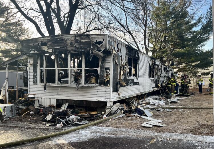 Northside fire displaces five, leaves mobile home a total loss