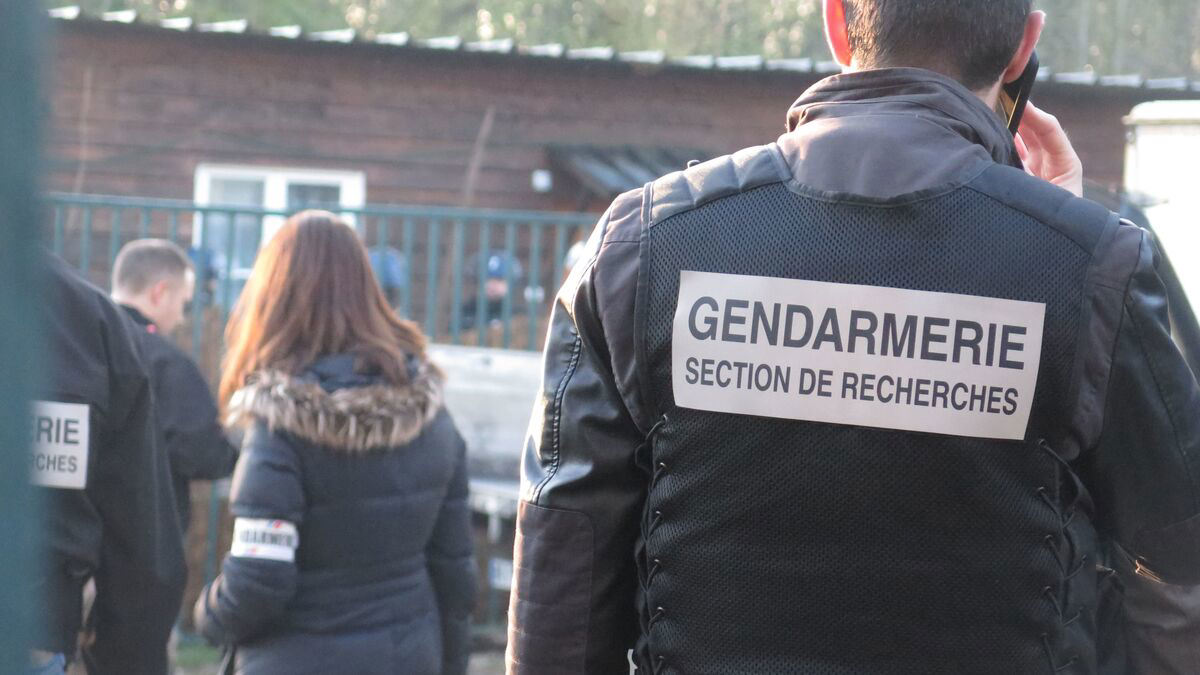 Puy-de-Dôme : disparition inquiétante d’une adolescente de 15 ans, un ... Puy-de-Dôme : disparition inquiétante d’une adolescente de 15 ans, un ...
