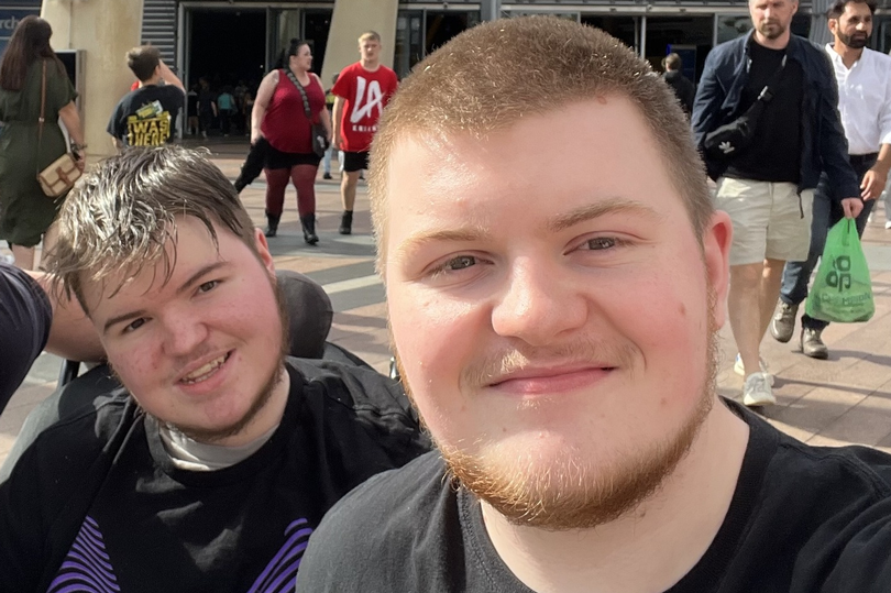 Derry man inspired by brother's struggle with "devastating" muscle ...