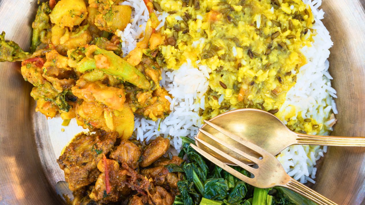 15 Survival Staples: Dishes the World's Poorest Rely On