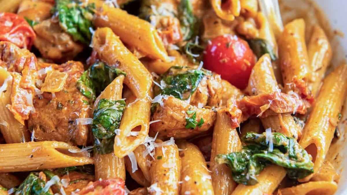 22 Spring Pasta Recipes That Will Brighten Your Evenings