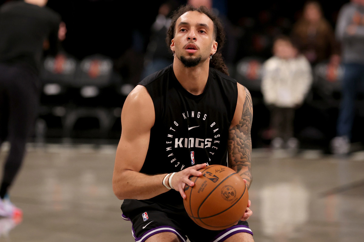 Kings Make Devin Carter Roster Decision After Recent Win Over Pelicans Kings Make Devin Carter Roster Decision After Recent Win Over Pelicans