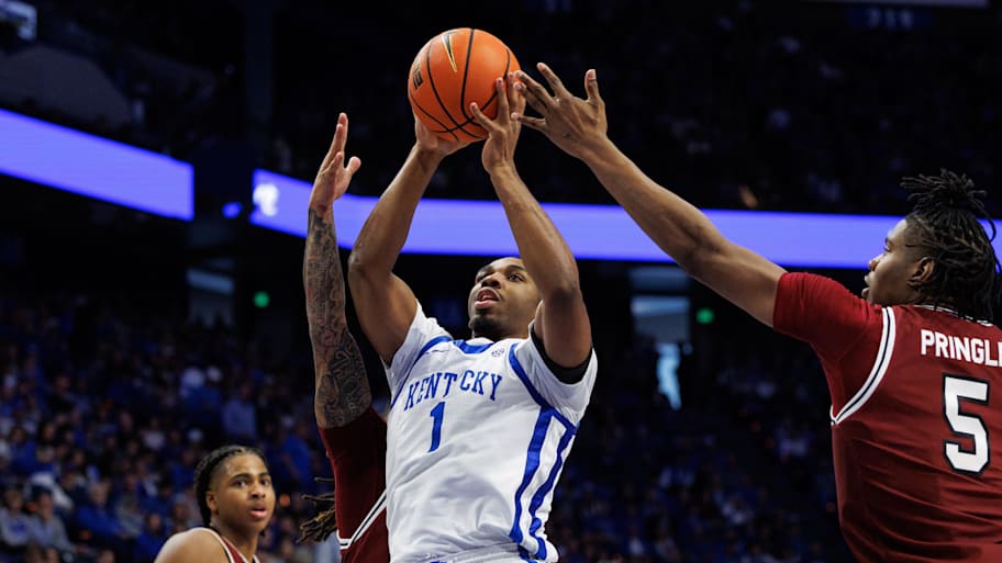 Brandon Garrison on Lamont Butler 'You can tell that having him back ...