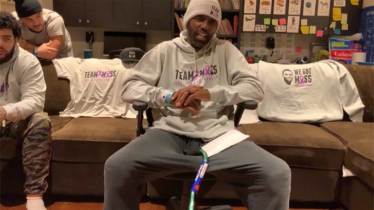 Randy Moss Opens Up On 'Roller Coaster' Battle W/ Cancer, Return To TV