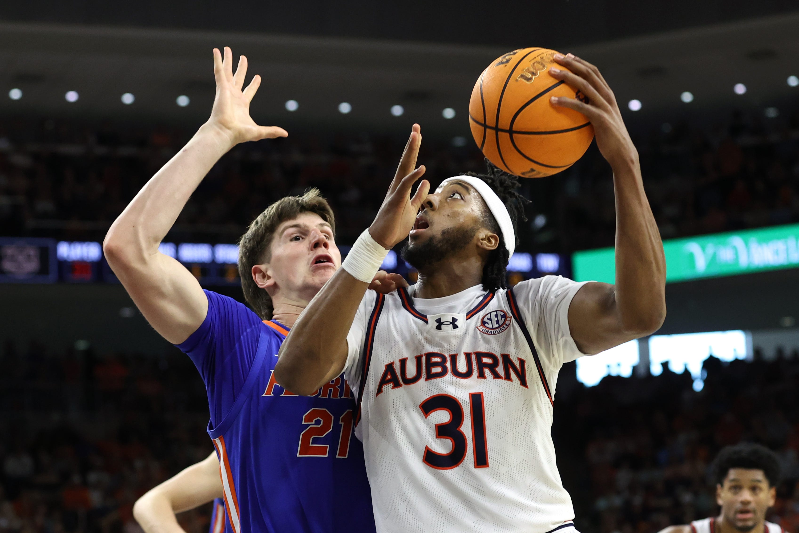 Final Four 2025: March Madness betting odds for Florida Gators vs ...