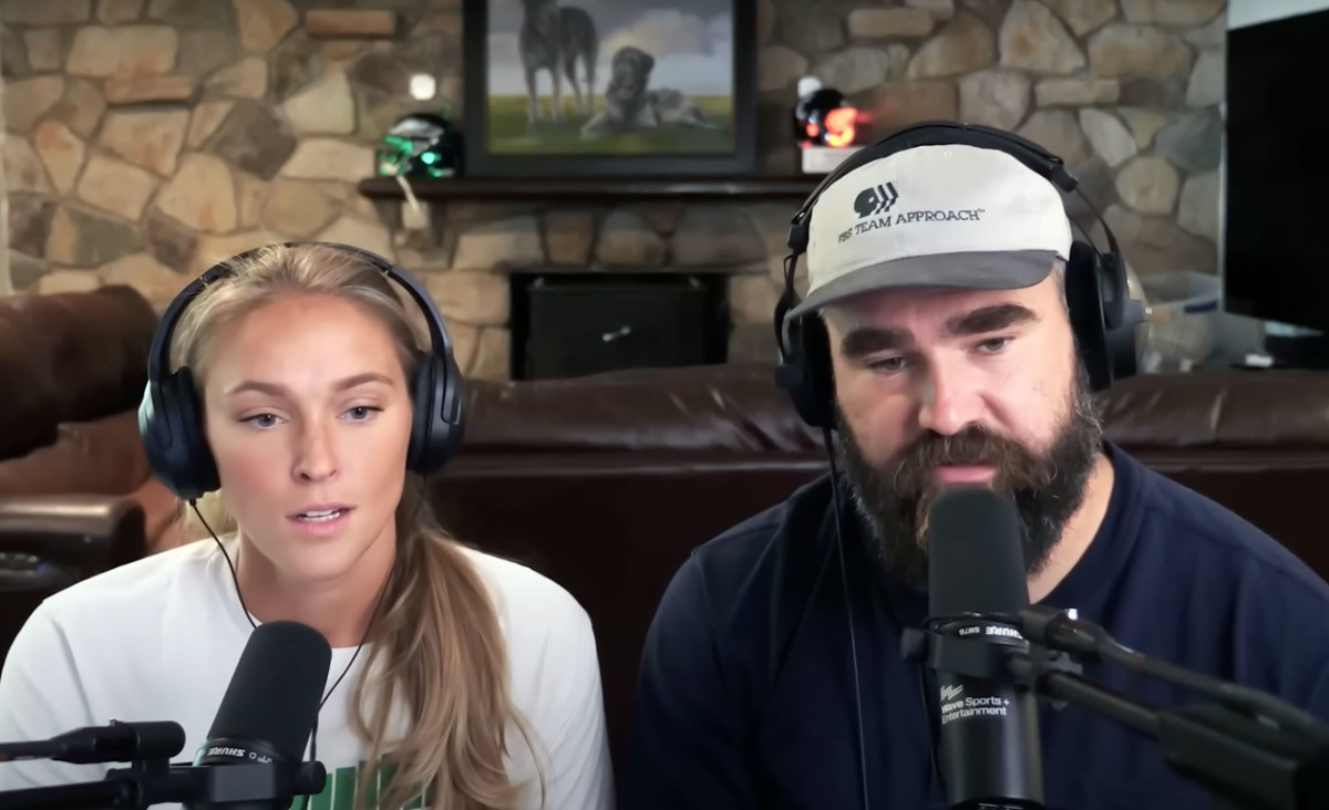 Jason Kelce’s Wife Kylie Kelce Makes Surprising Announcement