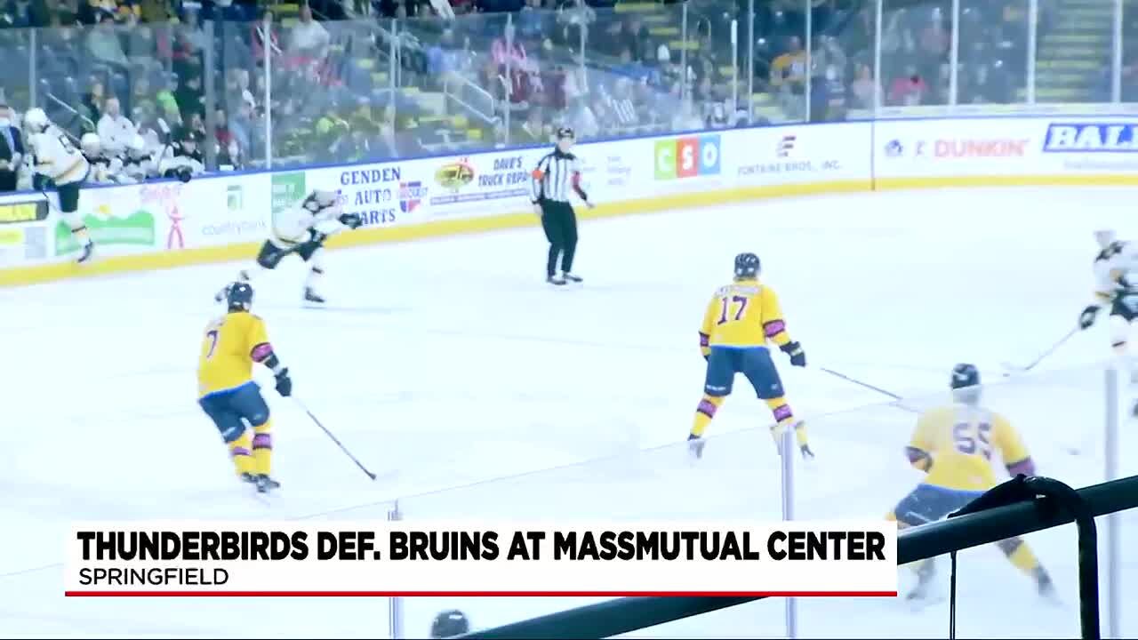 Springfield ‘Ice-O-Topes’ defeat Providence Bruins before sold-out crowd