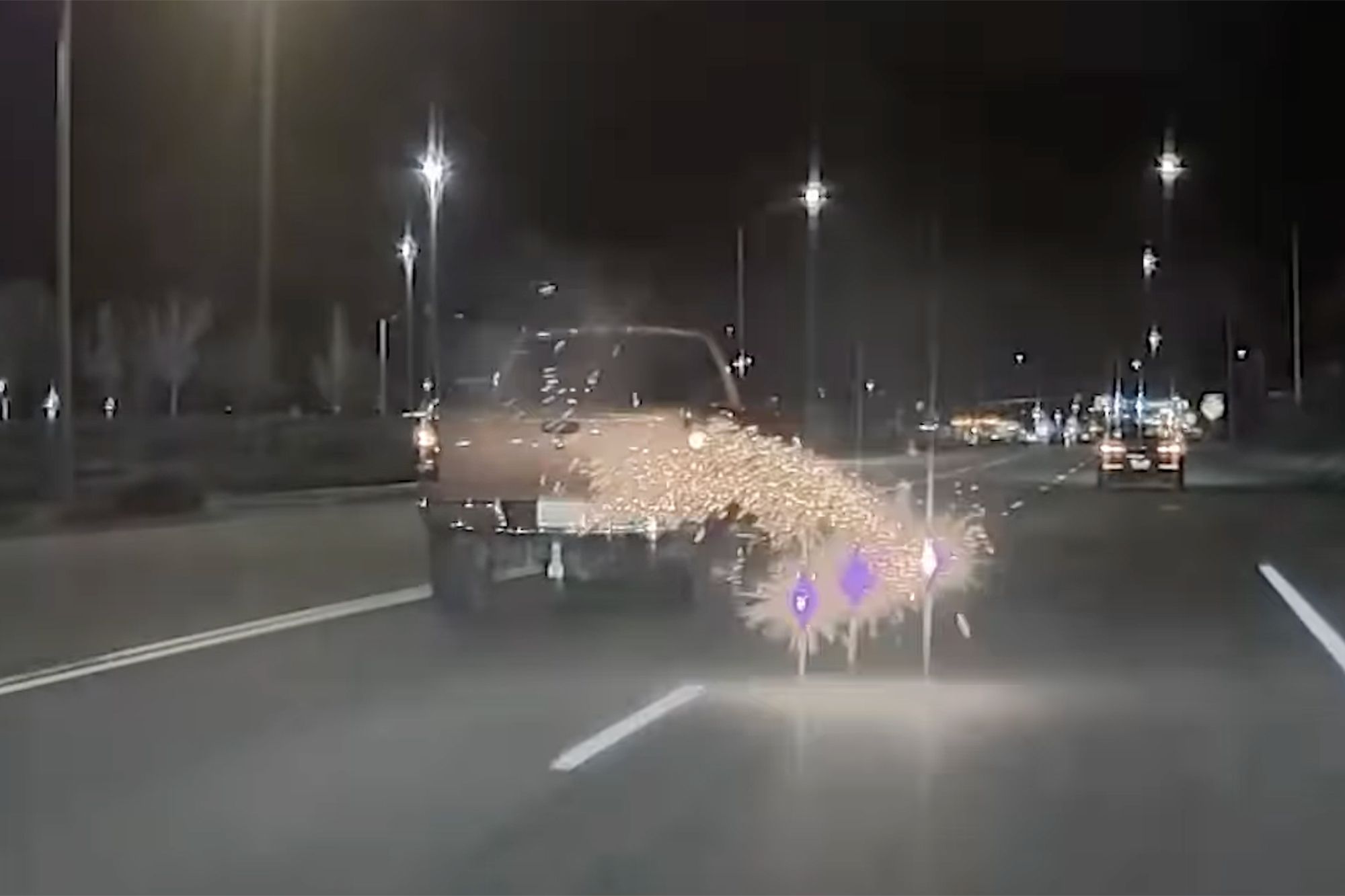 Driver’s Dashcam Captures the Terrifying Moment When Another Car Shoots ...