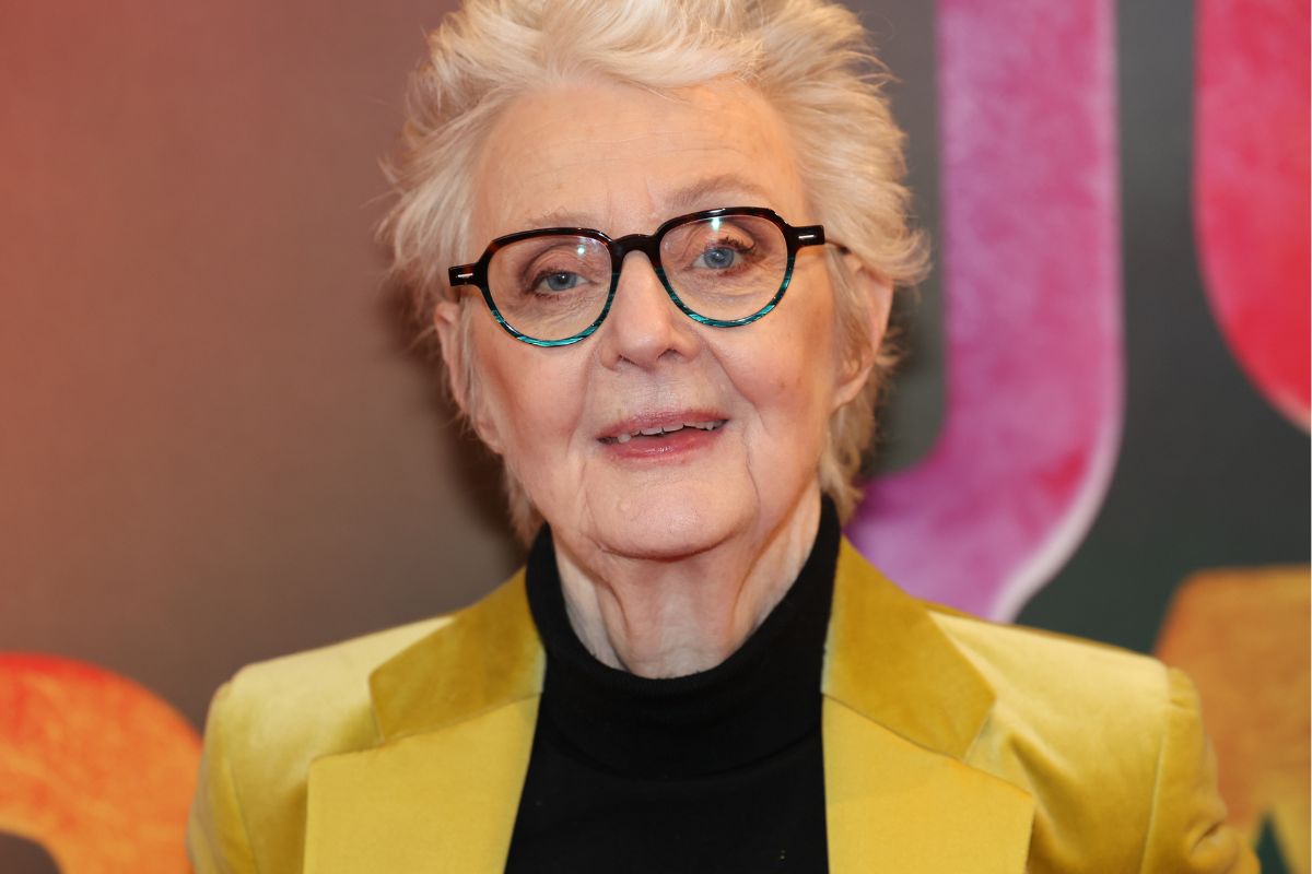 Carry Slee vertelt openhartig of ze nog vragen aan haar ouders zou ...