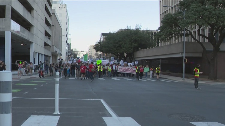 Protesters gather at Texas Capitol to rally against Trump ...