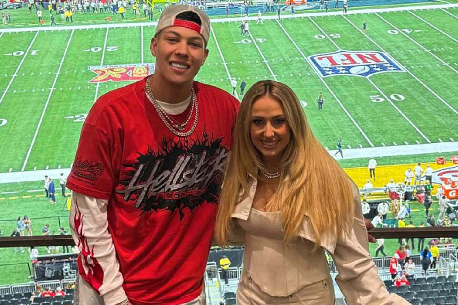 Brittany Mahomes Wows in All White Super Bowl 2025 Outfit Including ...