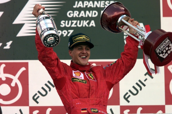 Moët & Chandon Returns as the Official Champagne Shower of Formula 1