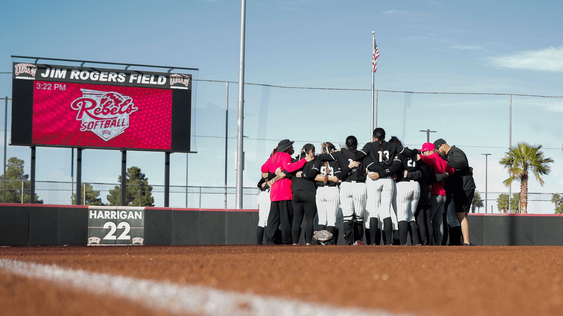UNLV softball team falls in day two of UNLV Desert Classic