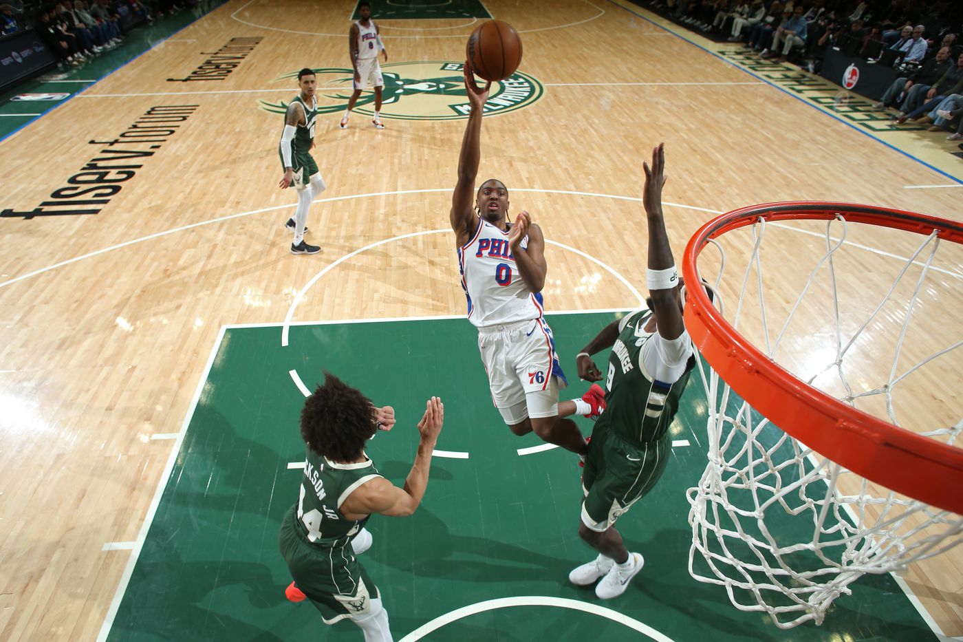 Sixers Bell Ringer: Go Birds