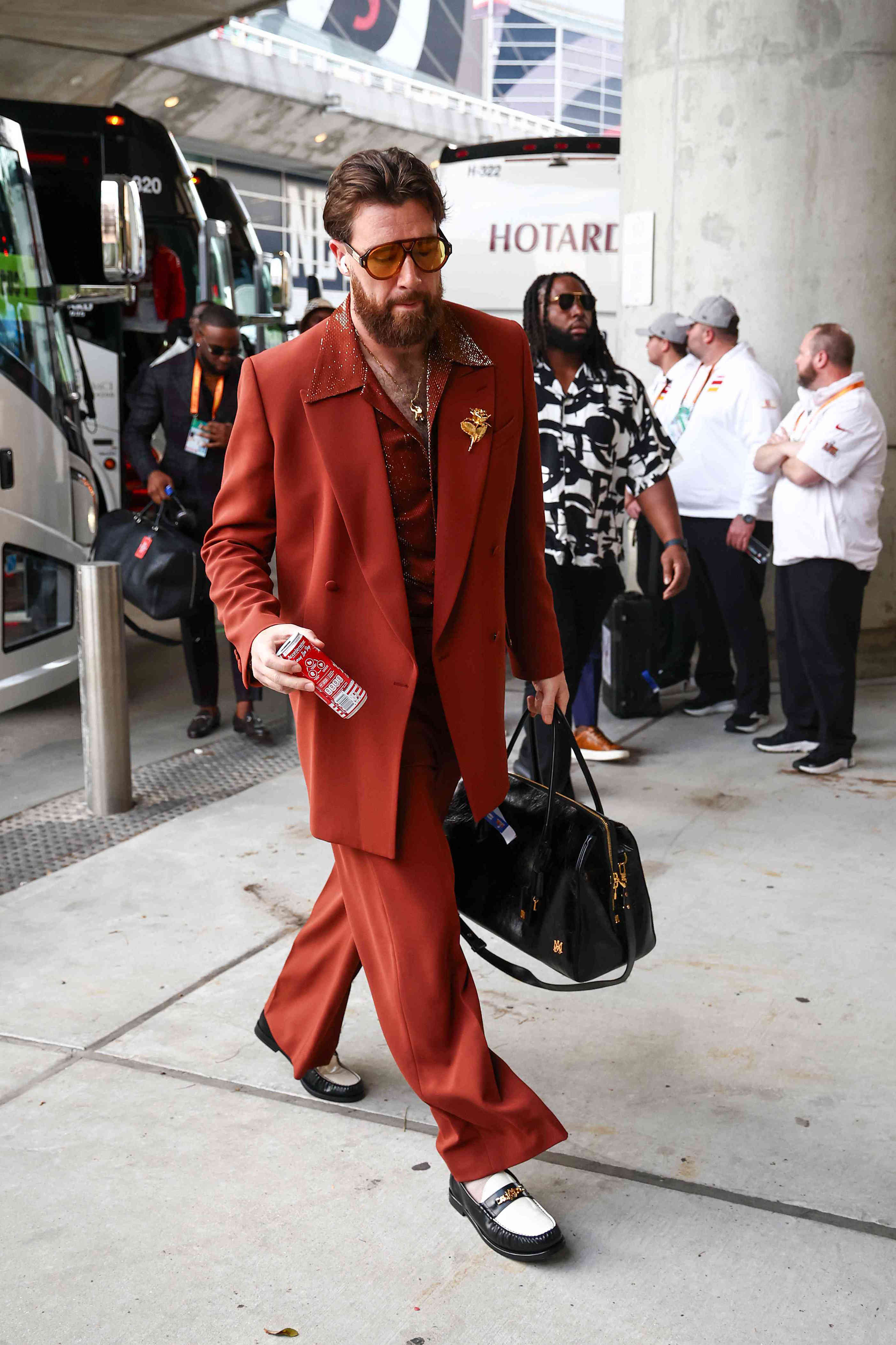 Travis Kelce's Rust-Colored Super Bowl Suit and Tinted Shades Are ...